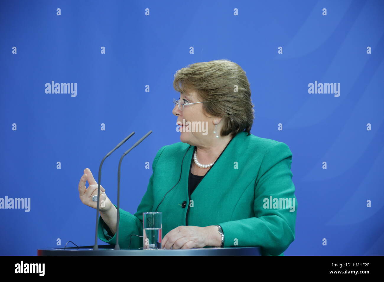 Michelle bachelet angela merkel hi-res stock photography and images - Alamy