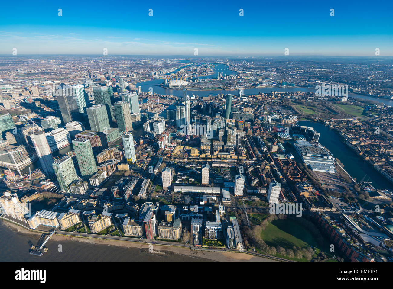 London from above, images of Canary Wharf in London seen from the ...