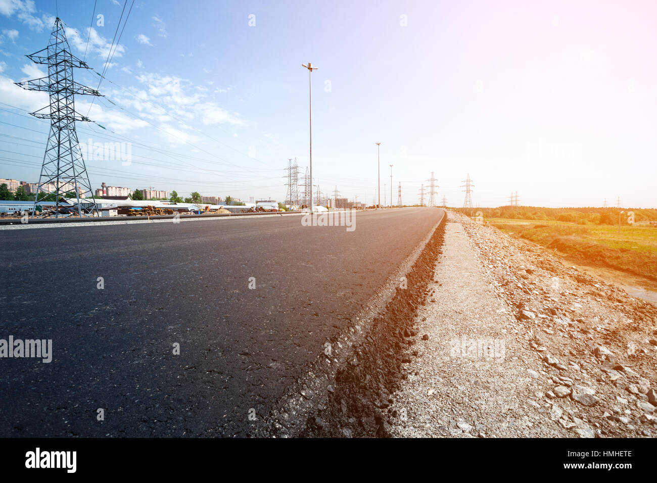 Empty motorway new construction hi-res stock photography and images - Alamy