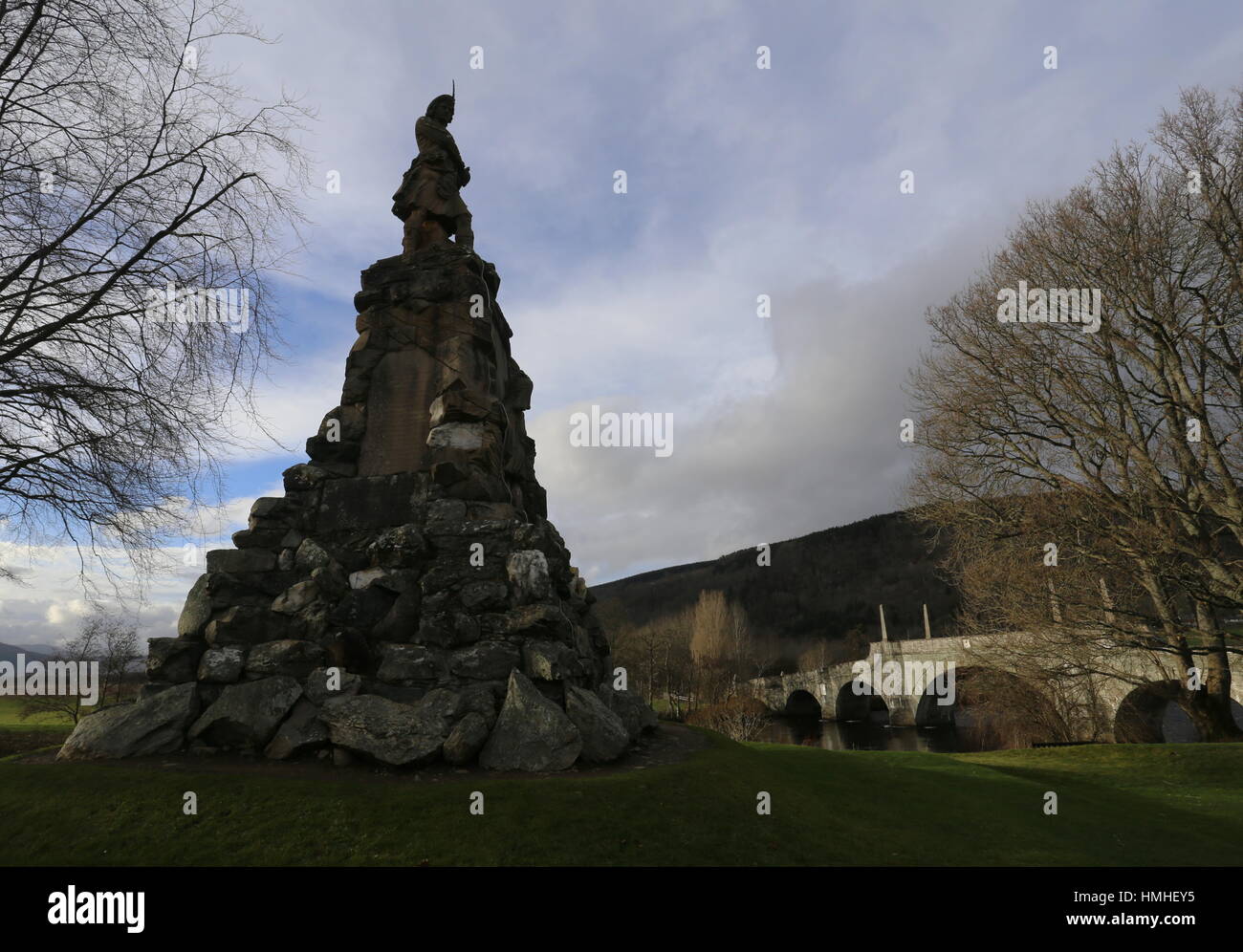 Black watch memorial aberfeldy hi-res stock photography and images - Alamy