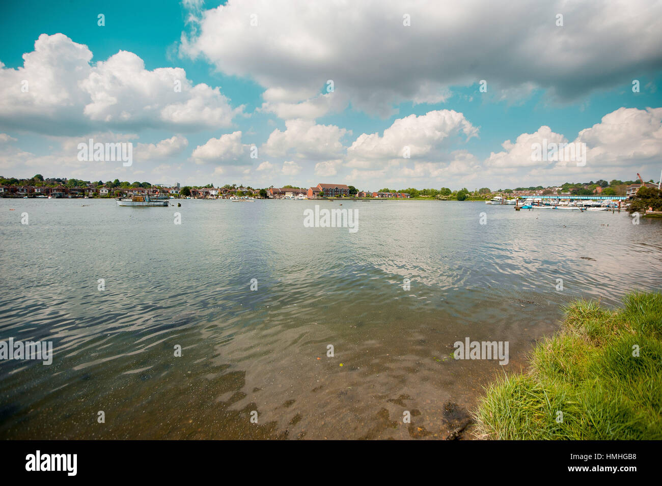 The river Itchen in Hampshire, UK Stock Photo - Alamy