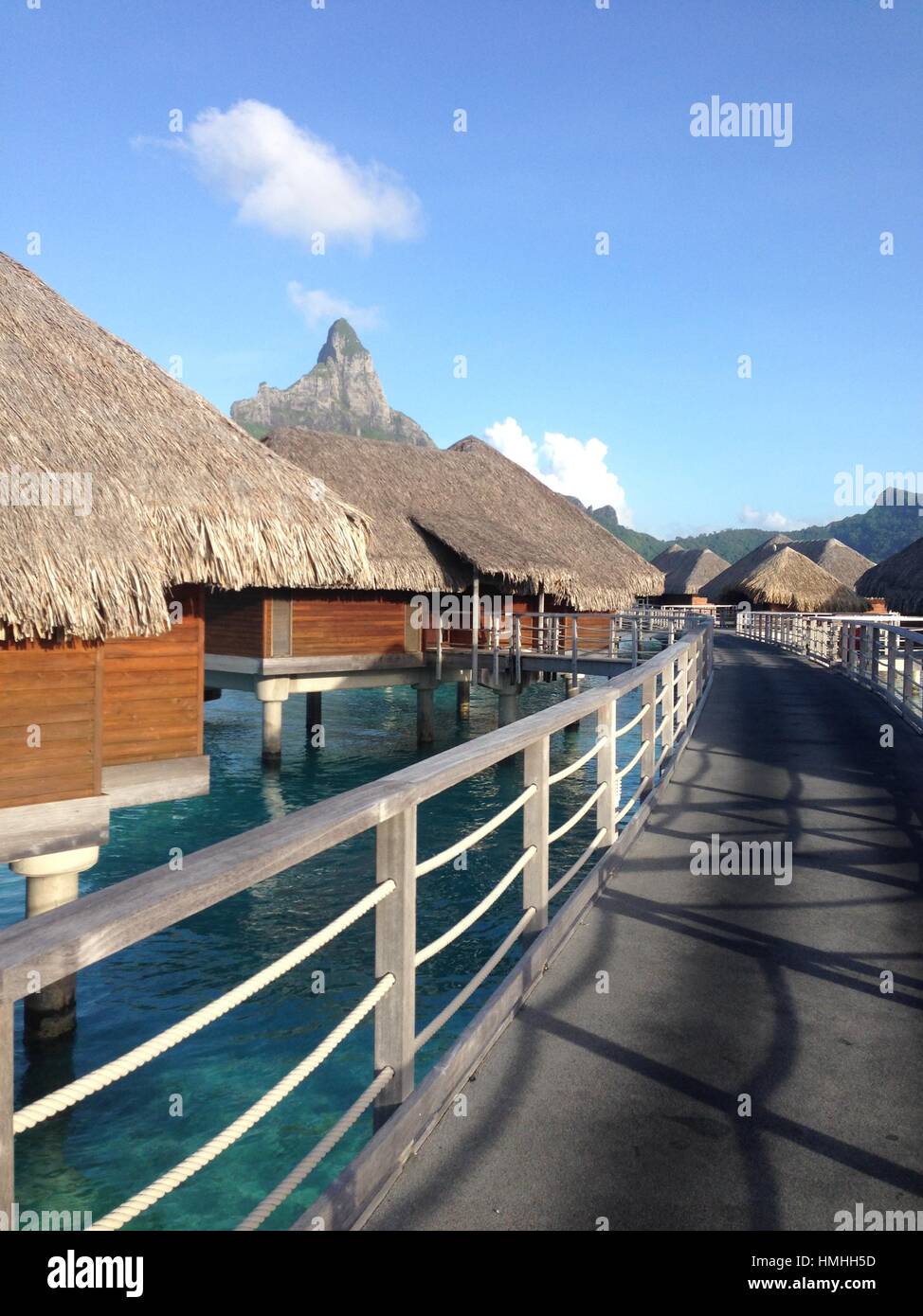 bora bora intercontinental thalasso resort Stock Photo - Alamy