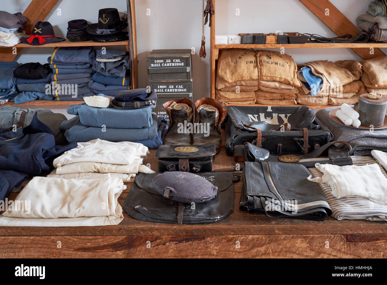 Civil War Uniform High Resolution Stock Photography and Images - Alamy