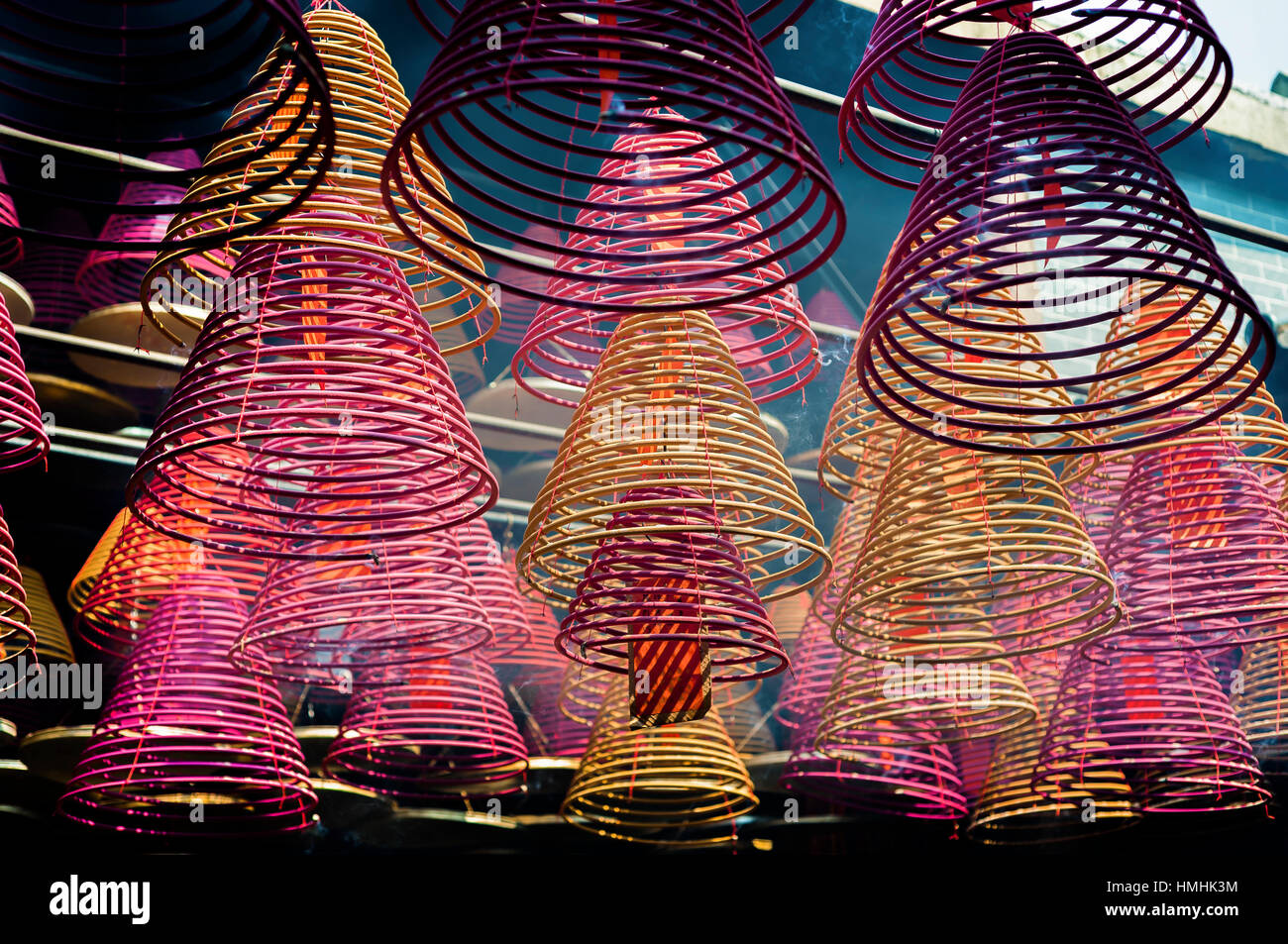 Hong kong temple incense coils hi-res stock photography and images - Alamy