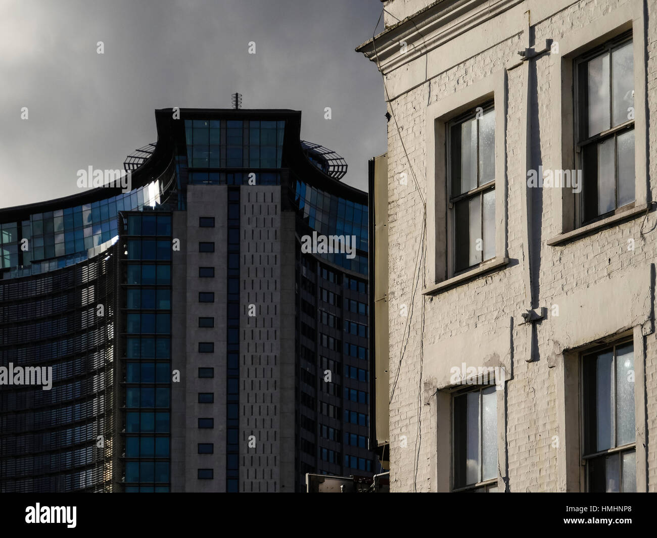 Empress state building hi-res stock photography and images - Alamy