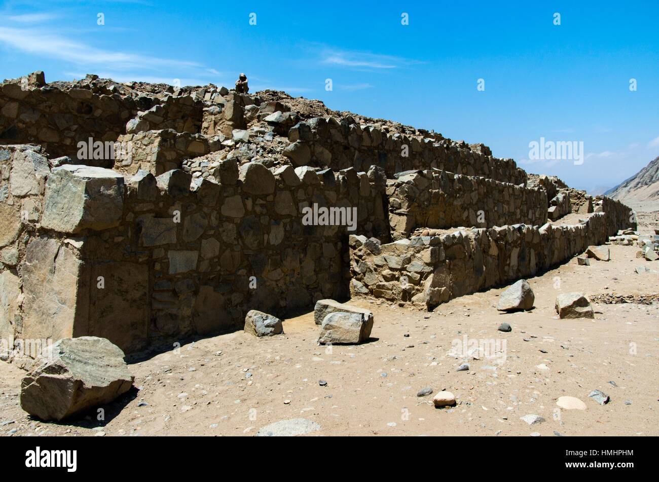 Caral ( 2600 BCE and 2000 BCE) the most ancient city of the Americas ...