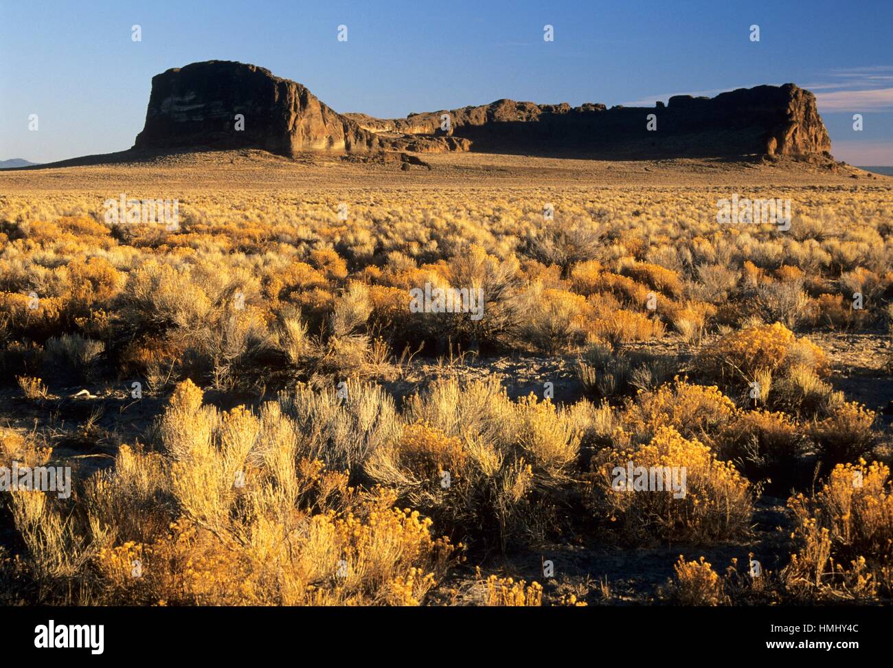 Fort rock state park oregon hi-res stock photography and images - Alamy