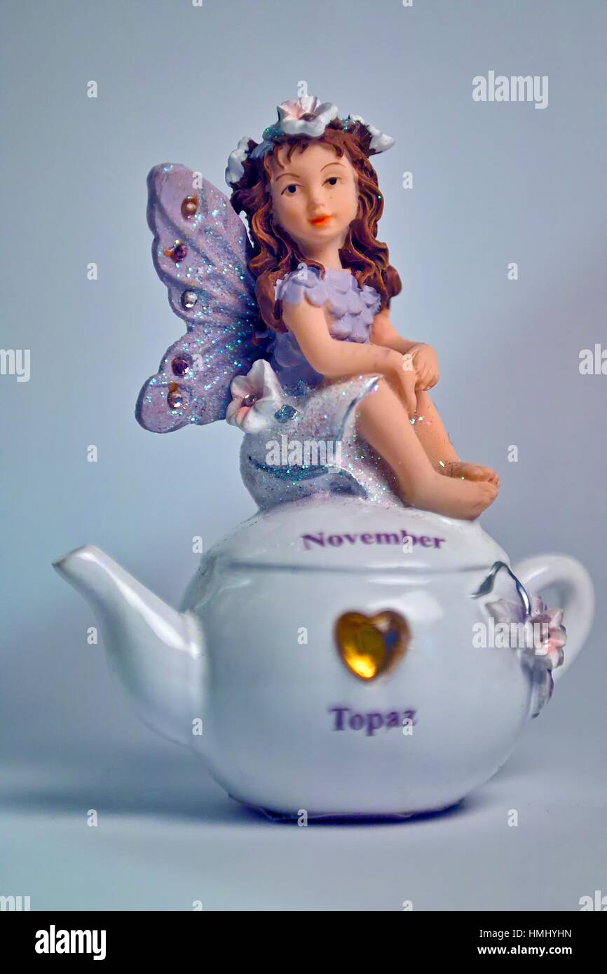 Birthstone hi-res stock photography and images - Alamy