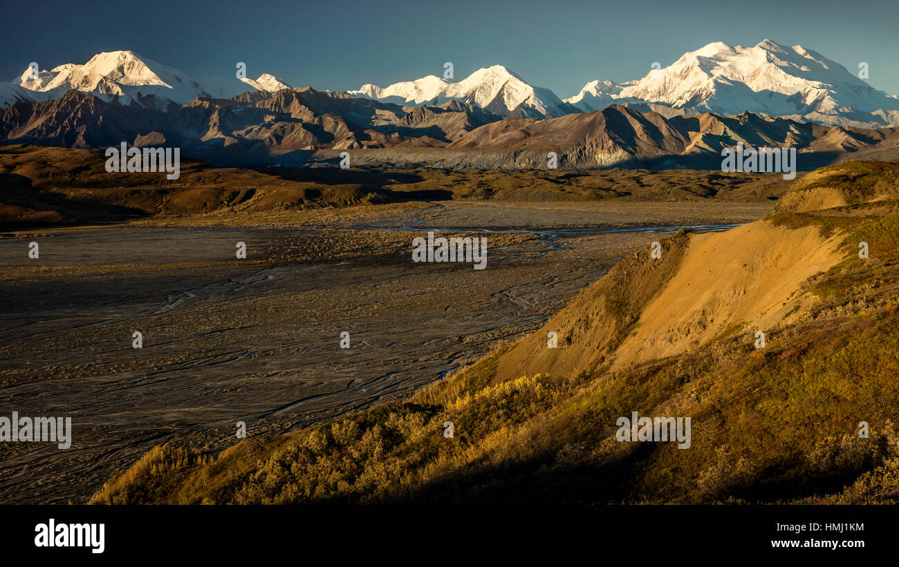 August 30, 2016 - The road up to Polychome Pass, Denali National Park ...