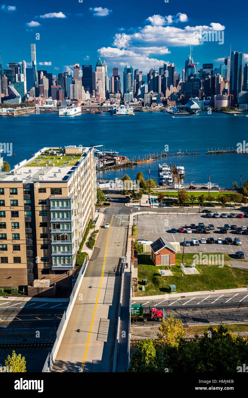Midtown Skyline of Manhattan featuring the New VIA 57 West Pyramid as ...