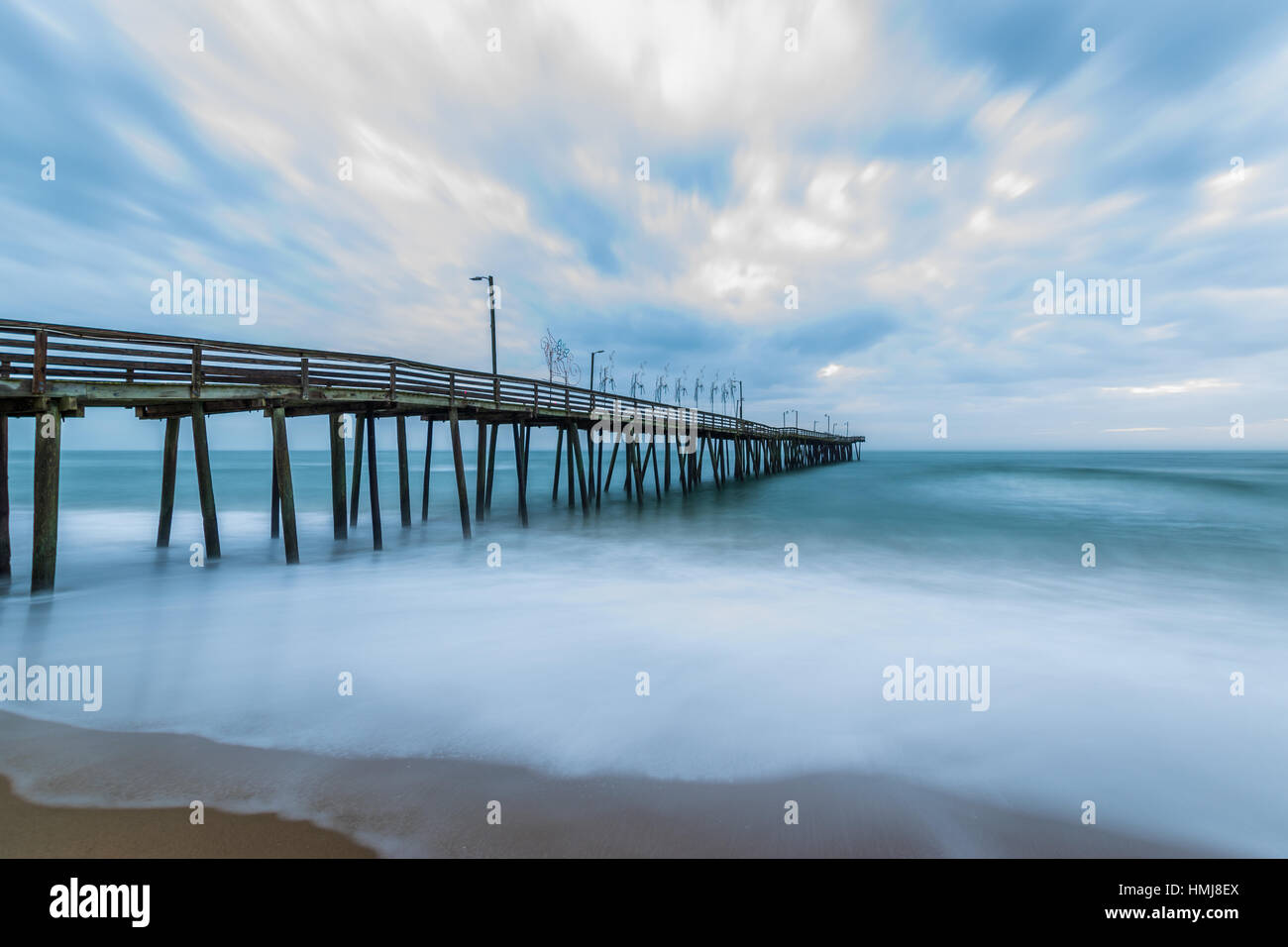 Beaches Virginia Beach, Virginia during a Warm Fall Day Stock Photo - Alamy