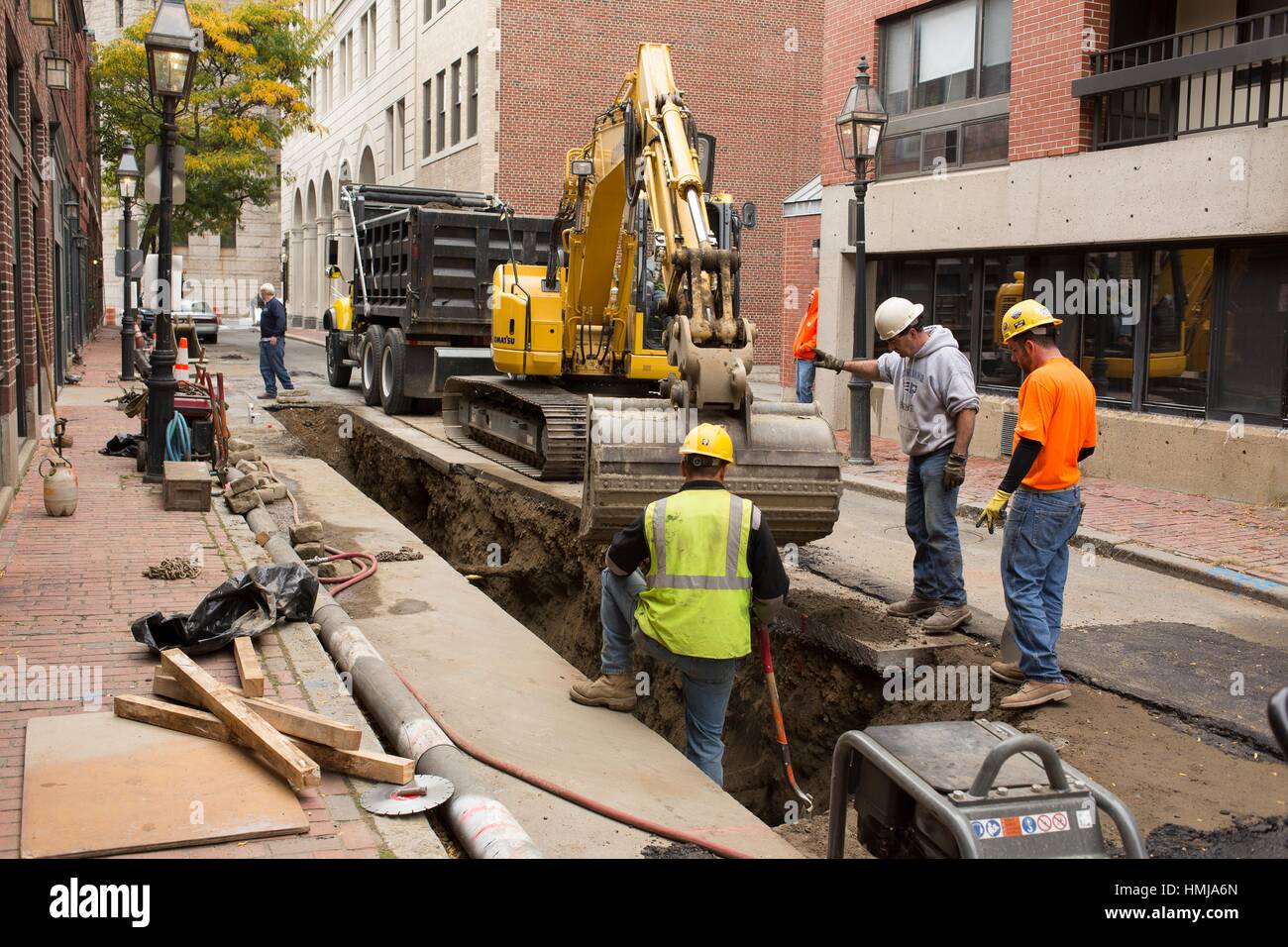 Water pipe worker works hi-res stock photography and images - Alamy