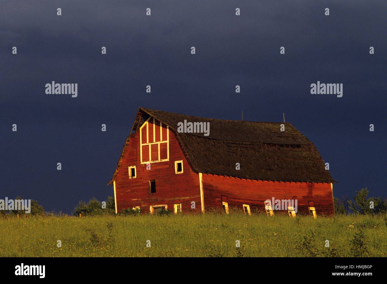 Red barn and receding thunderstorm, Duluth, Wisconsin, USA Stock Photo ...