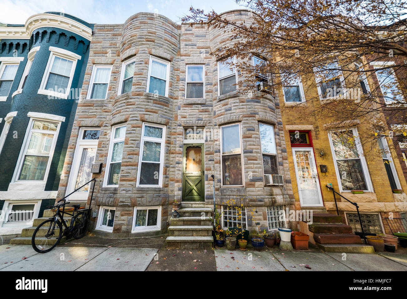 Hampden row hi-res stock photography and images - Alamy