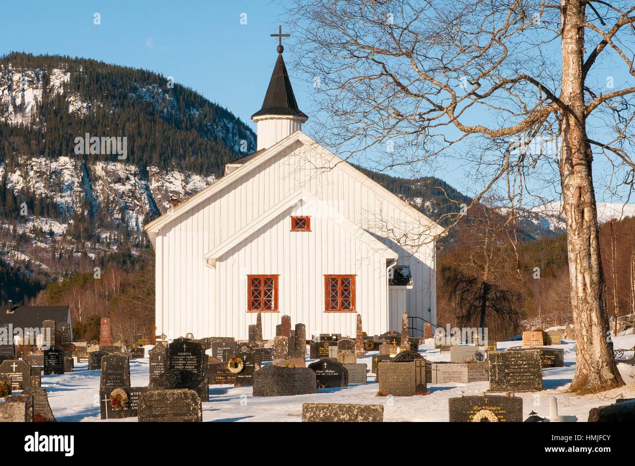 Church and cemetery in Atra. Tinnsja lake. Norway Stock Photo - Alamy
