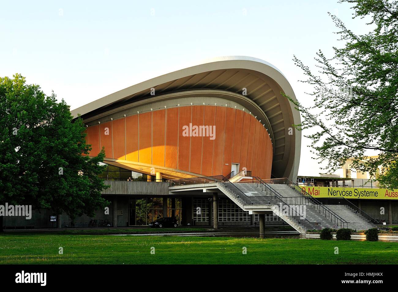 World s cultures hi-res stock photography and images - Alamy