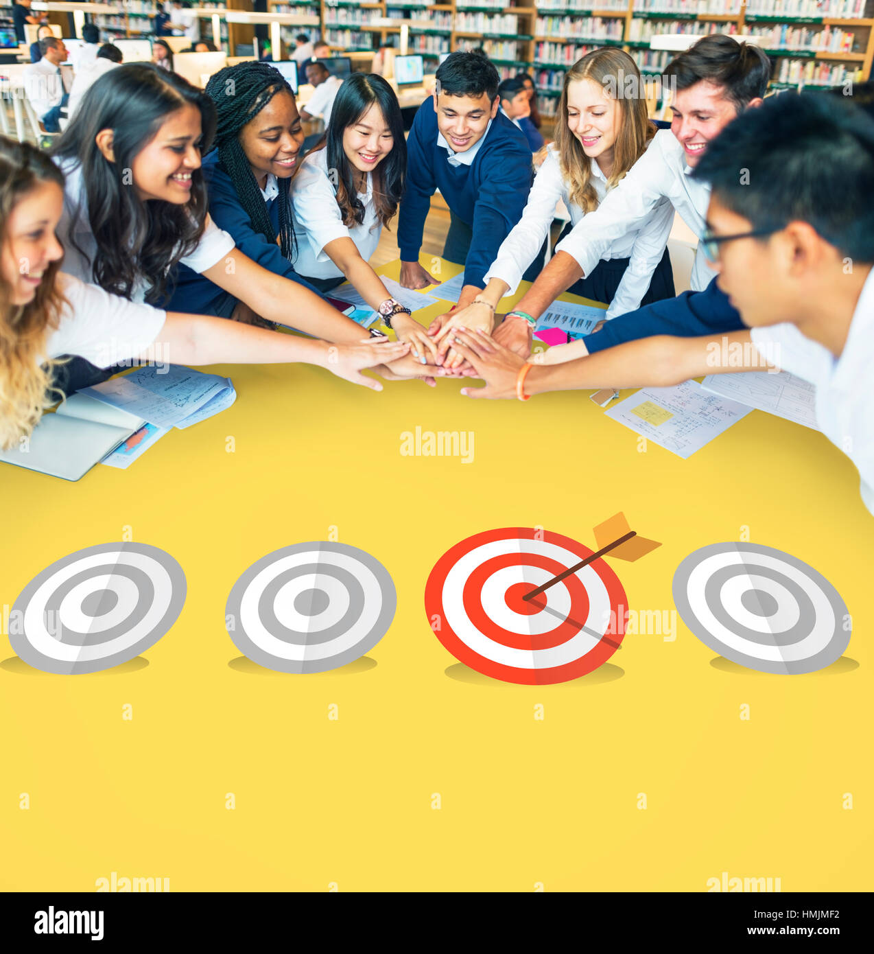 Goals Target Arrow Icon Graphic Concept Stock Photo - Alamy
