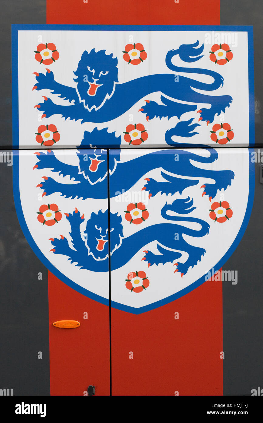 Three lions emblem hi-res stock photography and images - Alamy