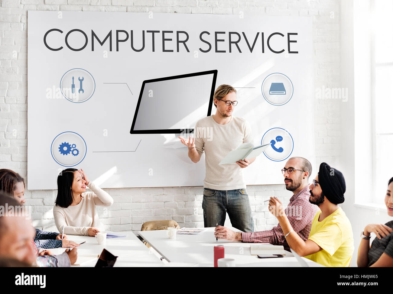Computer Service Connection Assistance Support Concept Stock Photo - Alamy