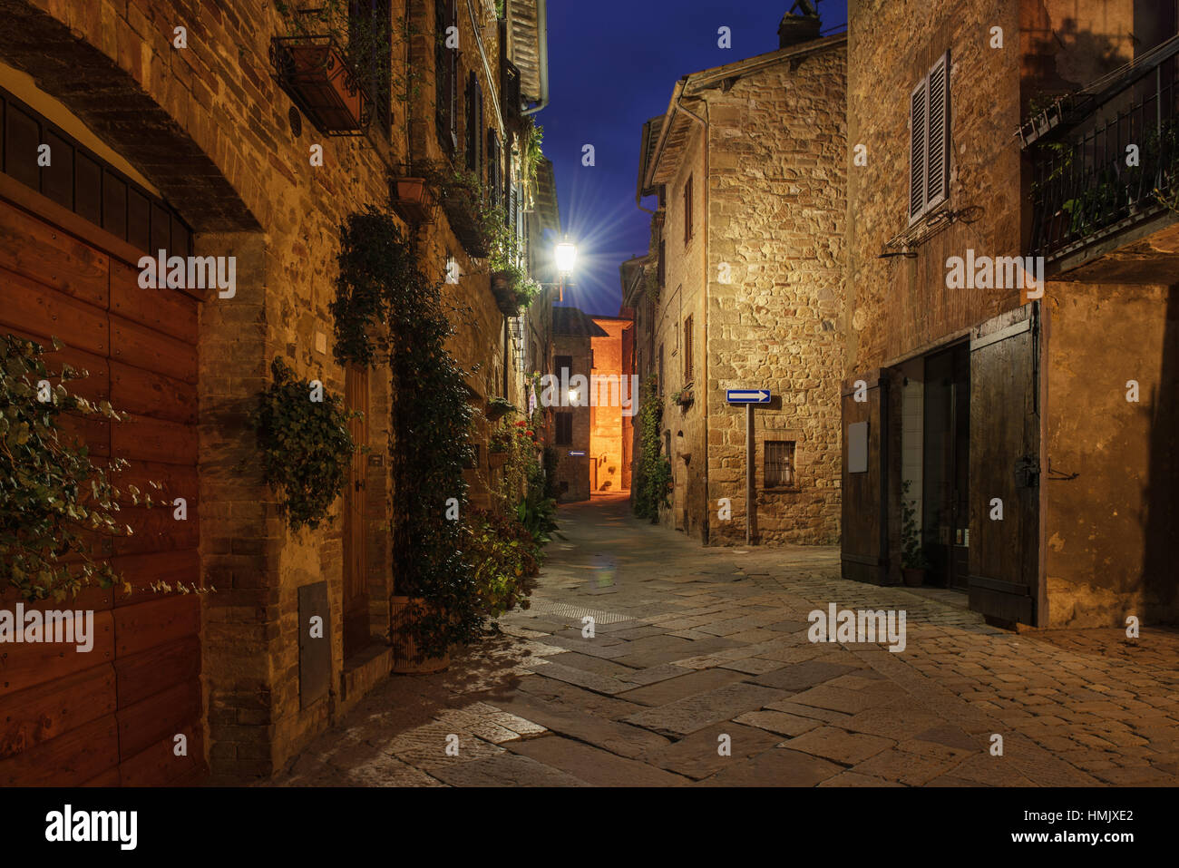 Pienza city street Stock Photo - Alamy