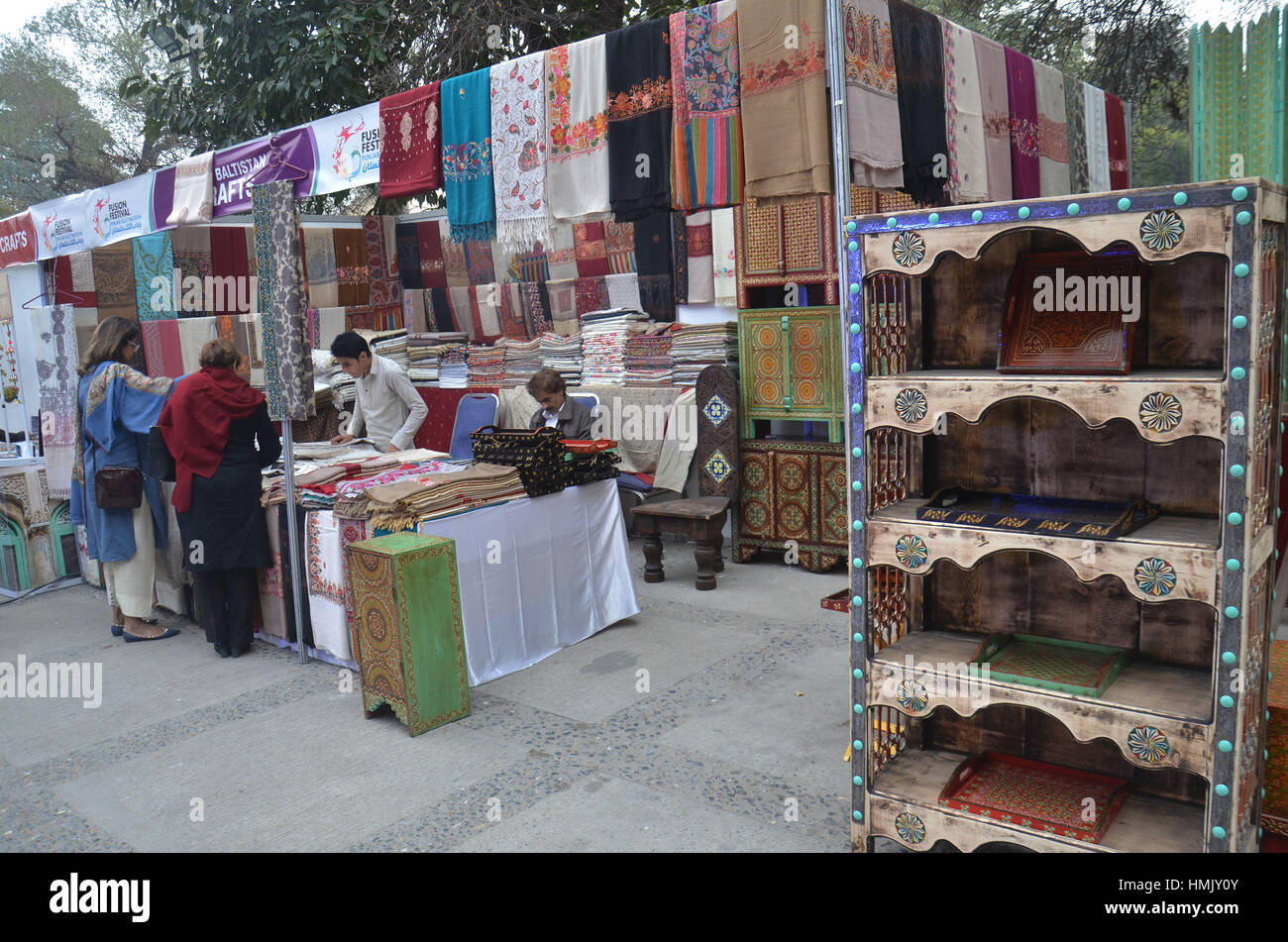 Pakistani cuisines hi-res stock photography and images - Alamy