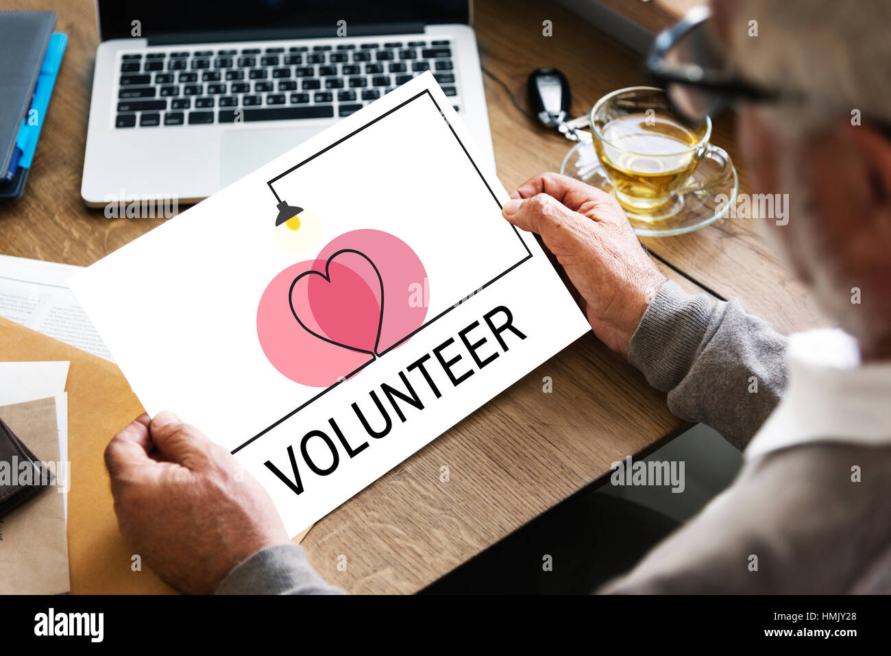 Volunteer Support Heart Icon Concept Stock Photo - Alamy