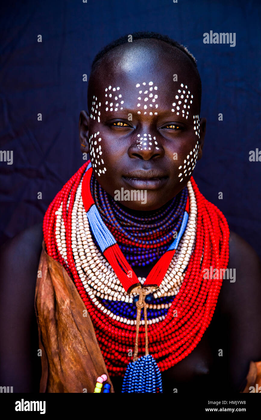 Portrait young woman from karo hi-res stock photography and images - Alamy