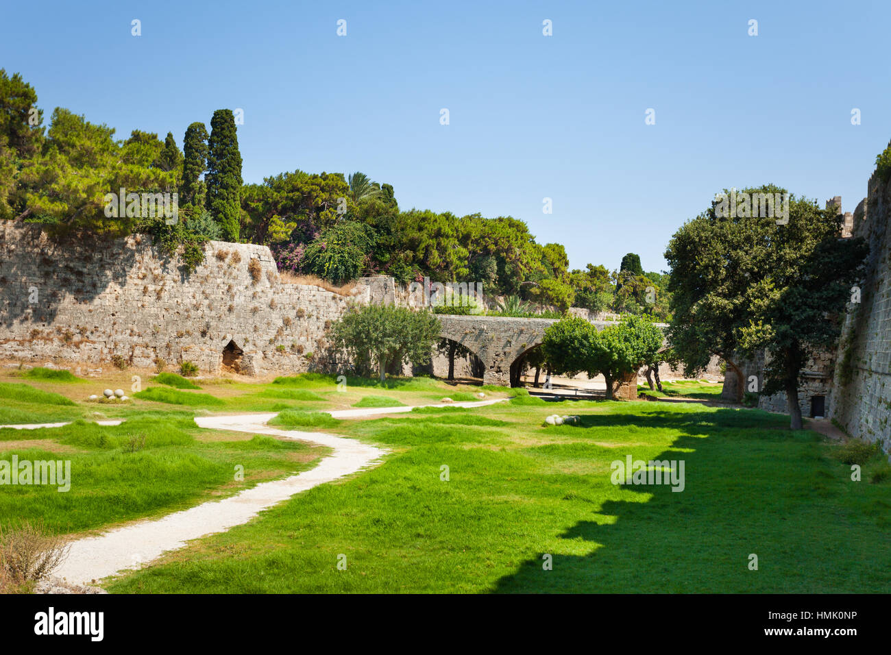 Palace of the Grand Master with wall and bridge Stock Photo - Alamy