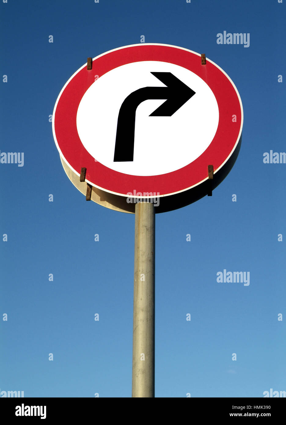 Turn to right hi-res stock photography and images - Alamy