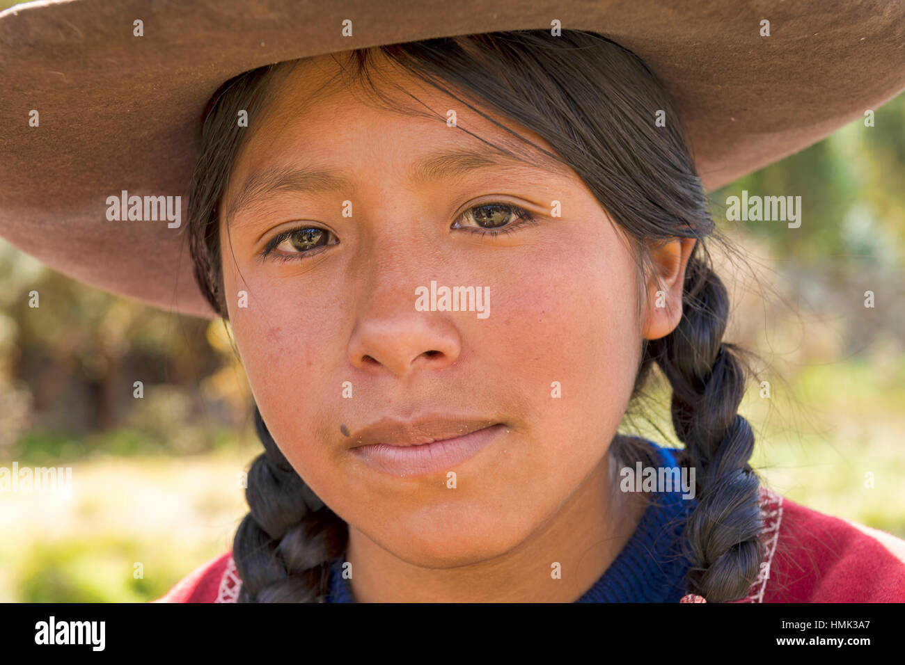 Native south american headgear hi-res stock photography and images - Alamy