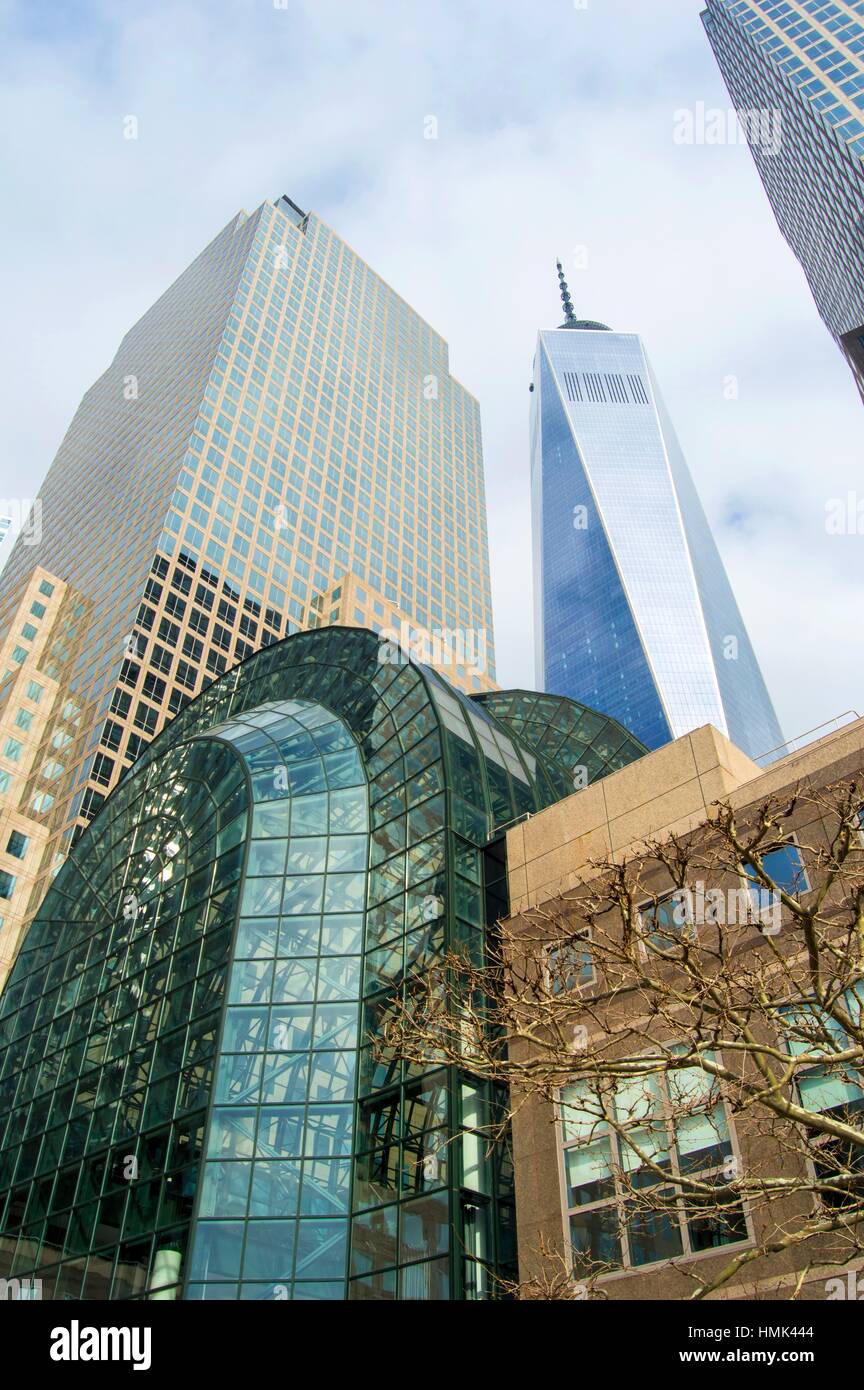 Brookfield place one world trade center hi-res stock photography and ...