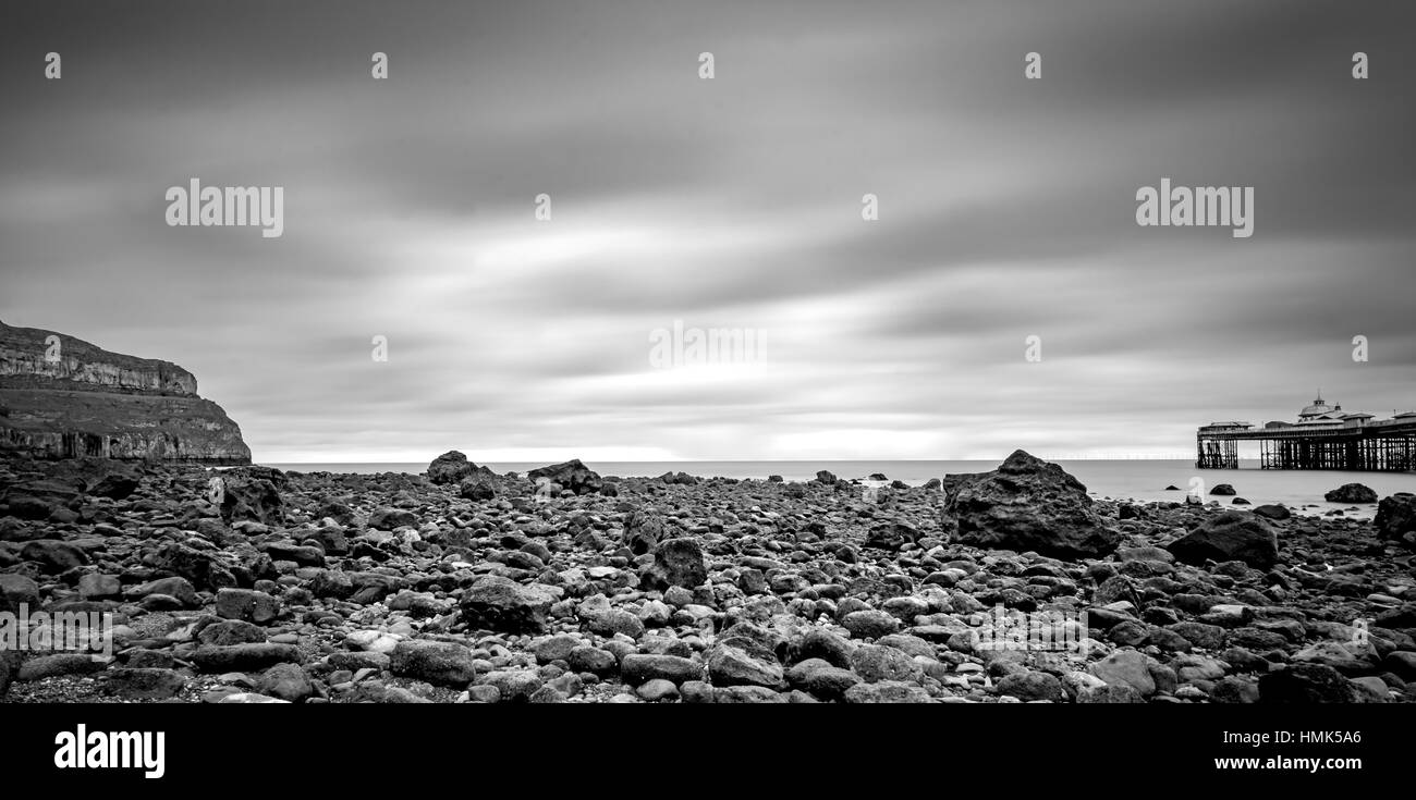 Llandudno wales conwy castle hi-res stock photography and images - Alamy