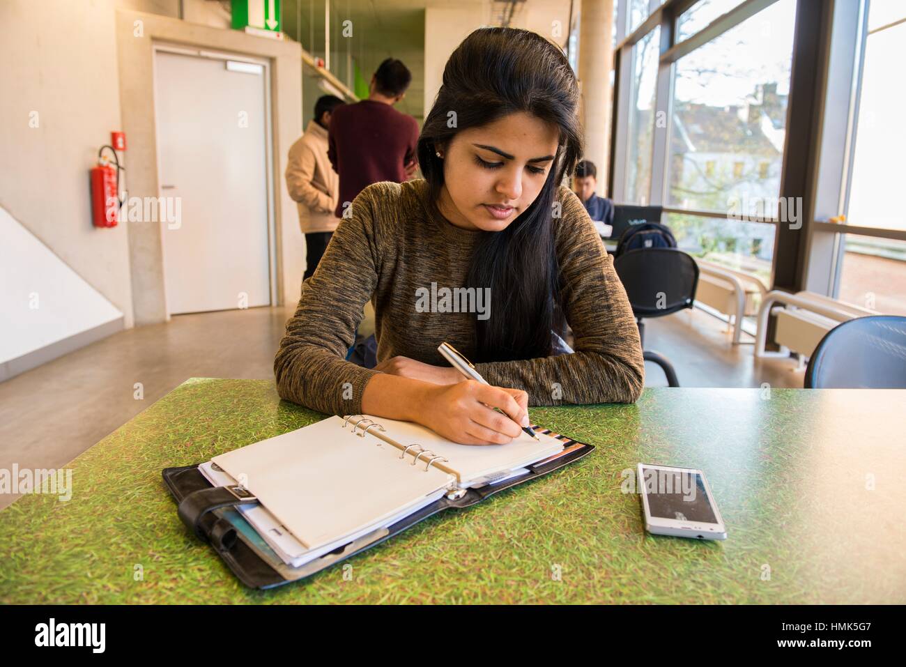 Exchange student hi-res stock photography and images - Alamy
