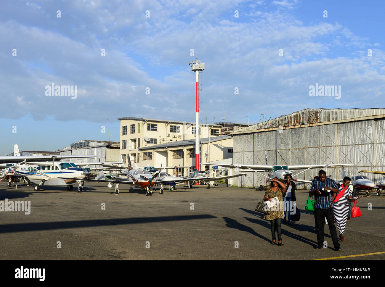 Nairobi airport hi-res stock photography and images - Alamy