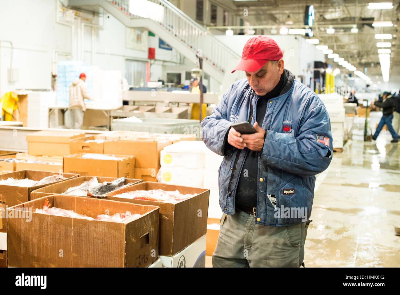 Customer employee market usa hi-res stock photography and images - Alamy