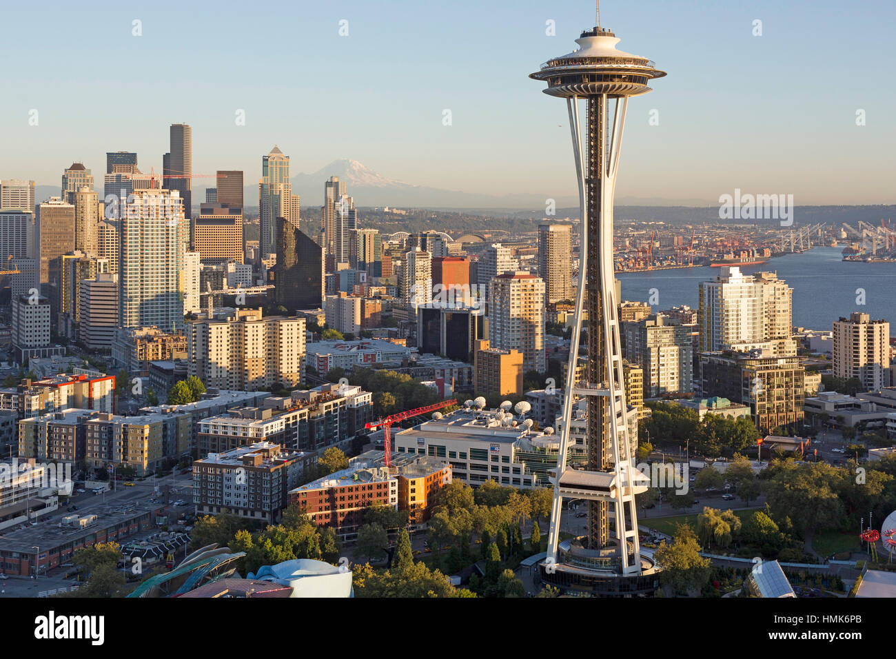 Mt rainier and aerial hi-res stock photography and images - Alamy