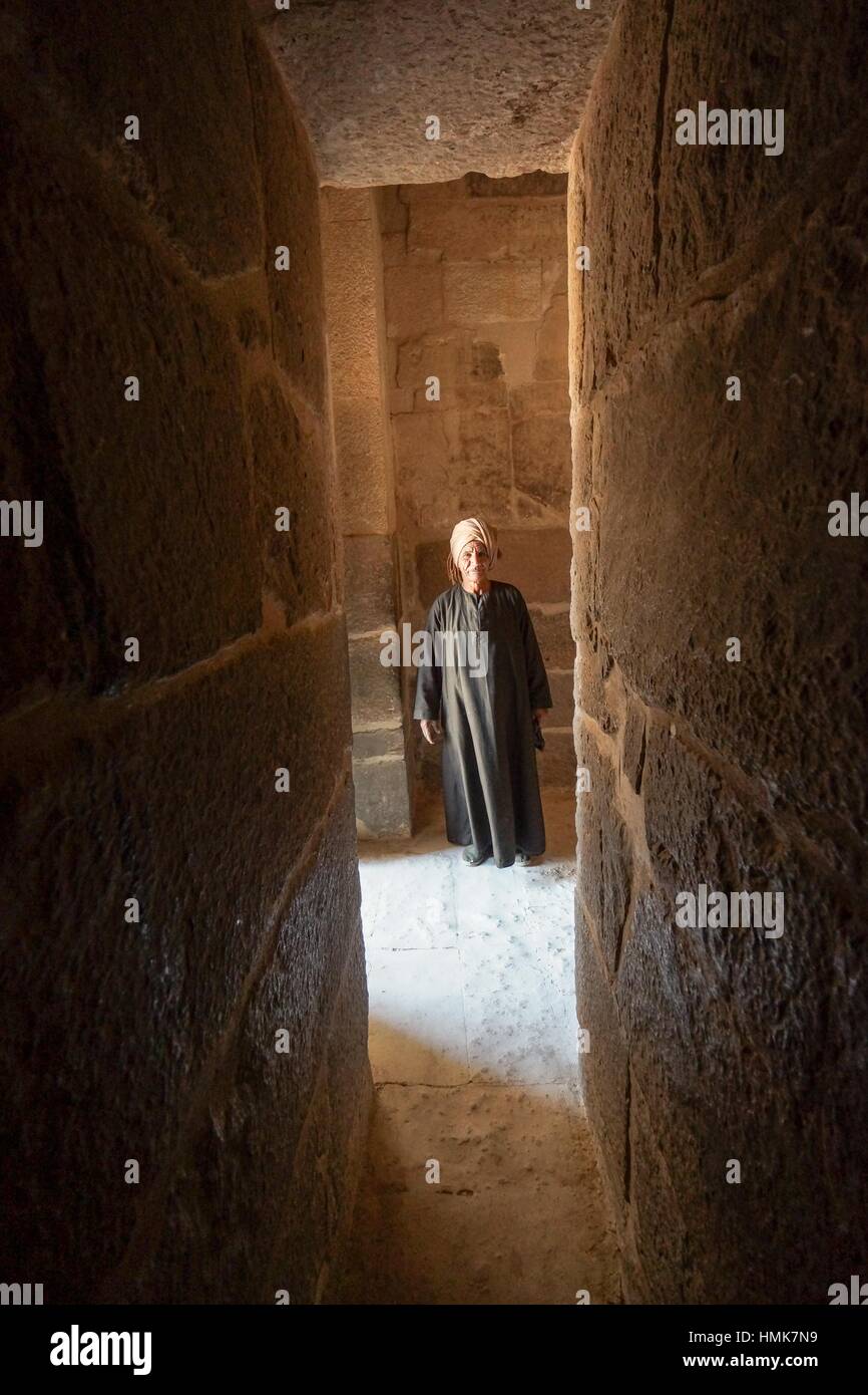 Mastaba archeological hi-res stock photography and images - Alamy