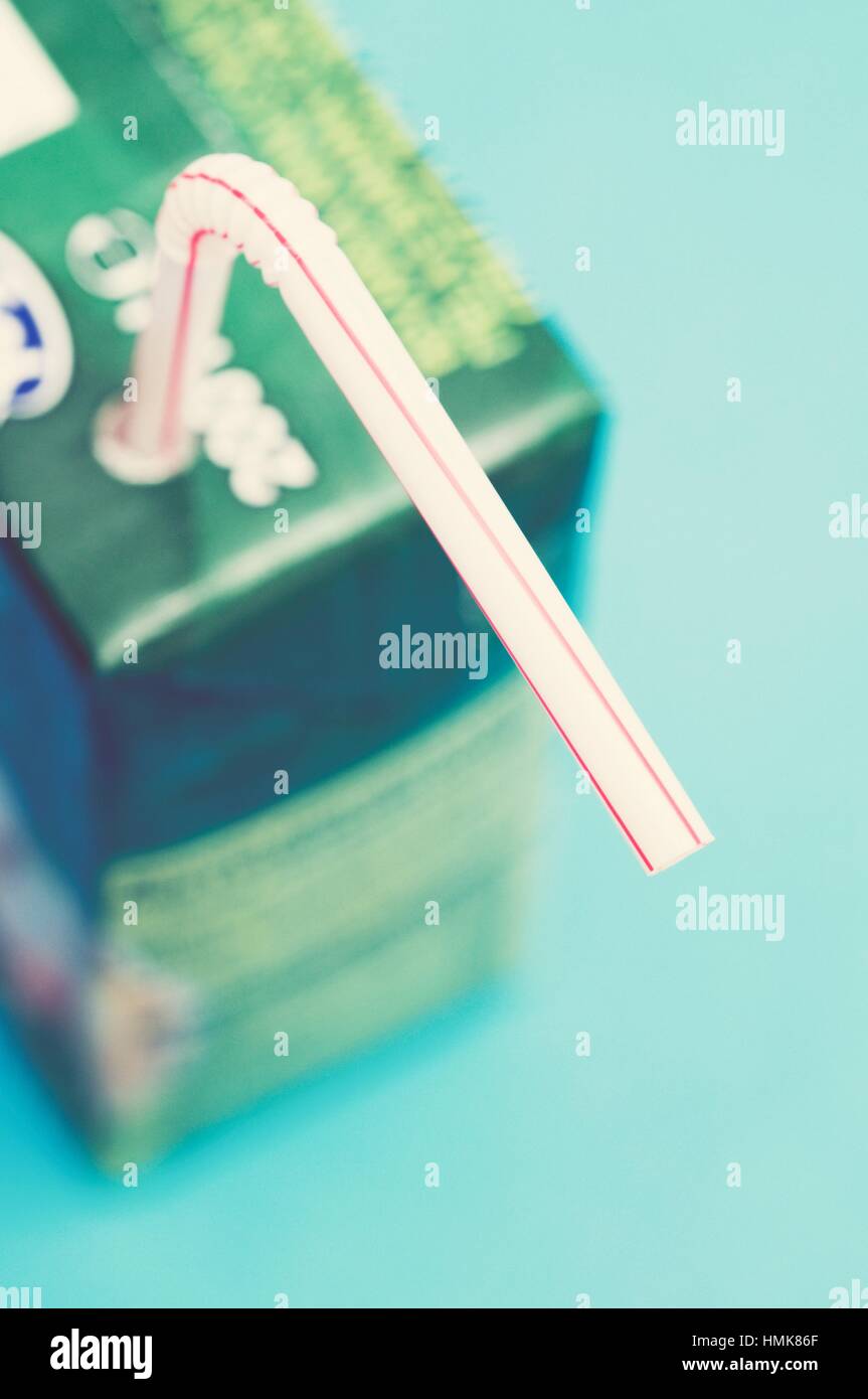 Juice carton straw hi-res stock photography and images - Alamy