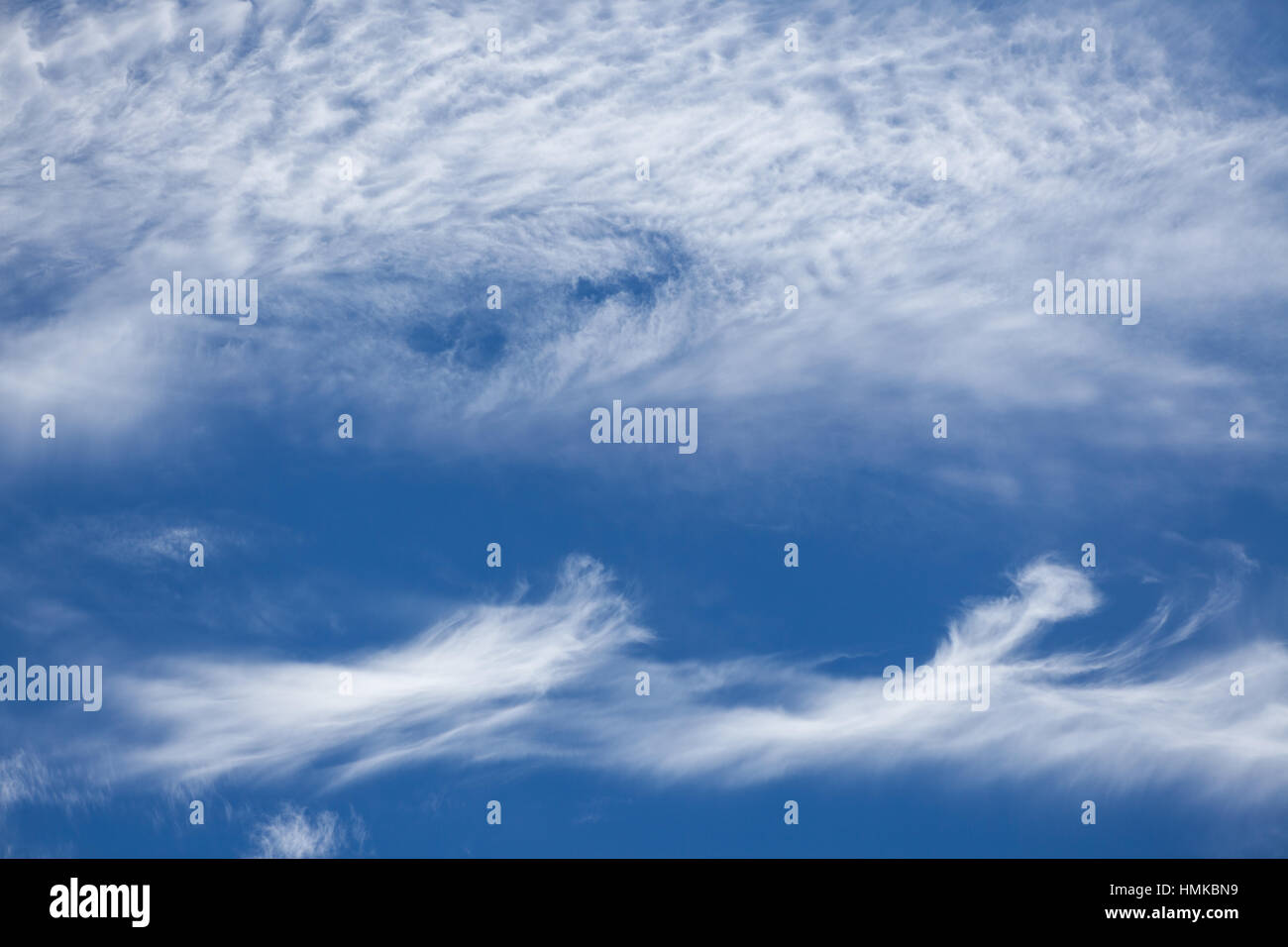 Wispy cirrus clouds blue sky Stock Photo - Alamy Wispy cirrus clouds blue sky Stock Photo - Alamy