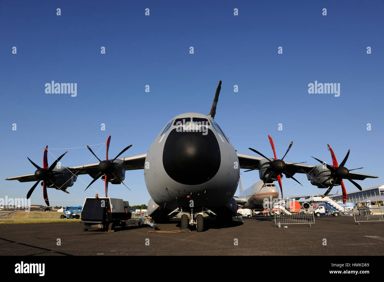 Airbus a400m cockpit hi-res stock photography and images - Alamy