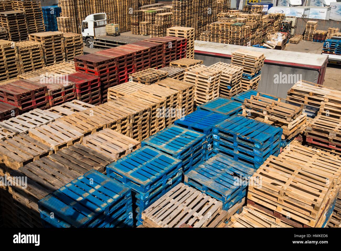 Canning town east london hi-res stock photography and images - Alamy