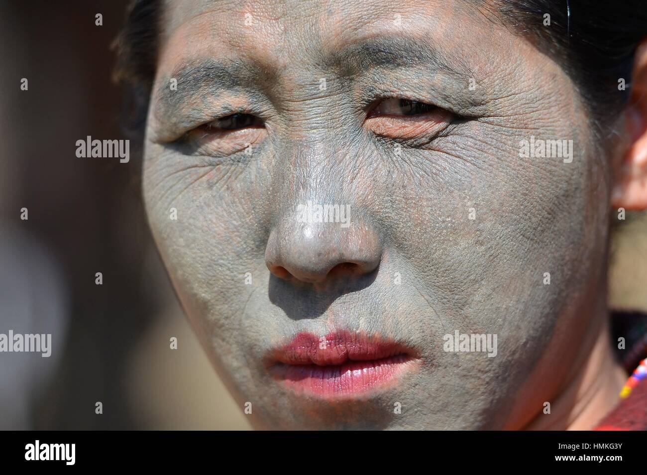 Chin tribe hi-res stock photography and images - Alamy