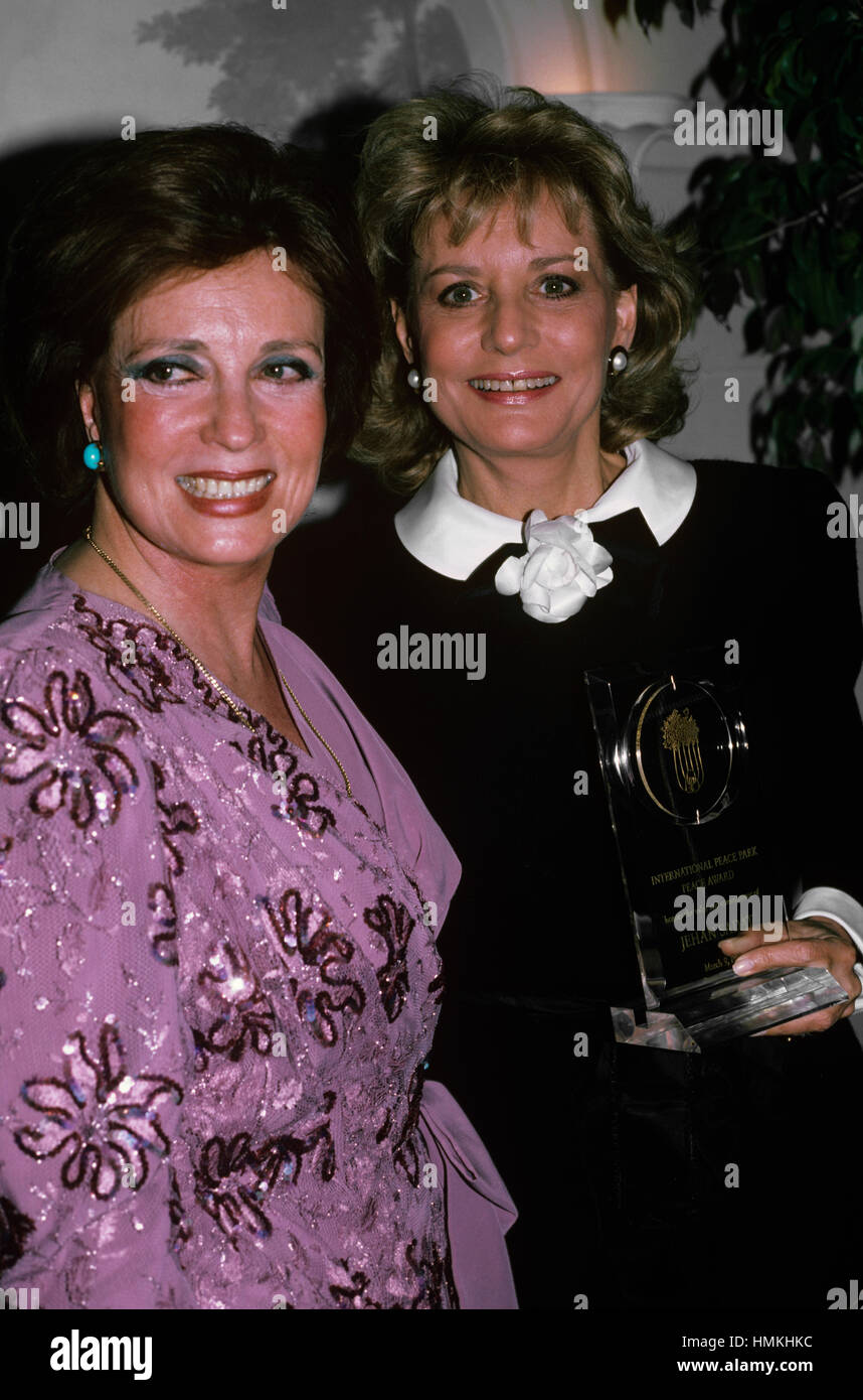 Barbara Walters and Jehan Sadat (second wife of Egypt's third president ...