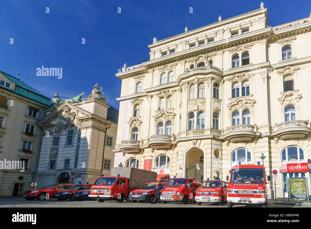 Wien, Vienna: square Platz Am Hof; Headquarters of the Viennese fire ...
