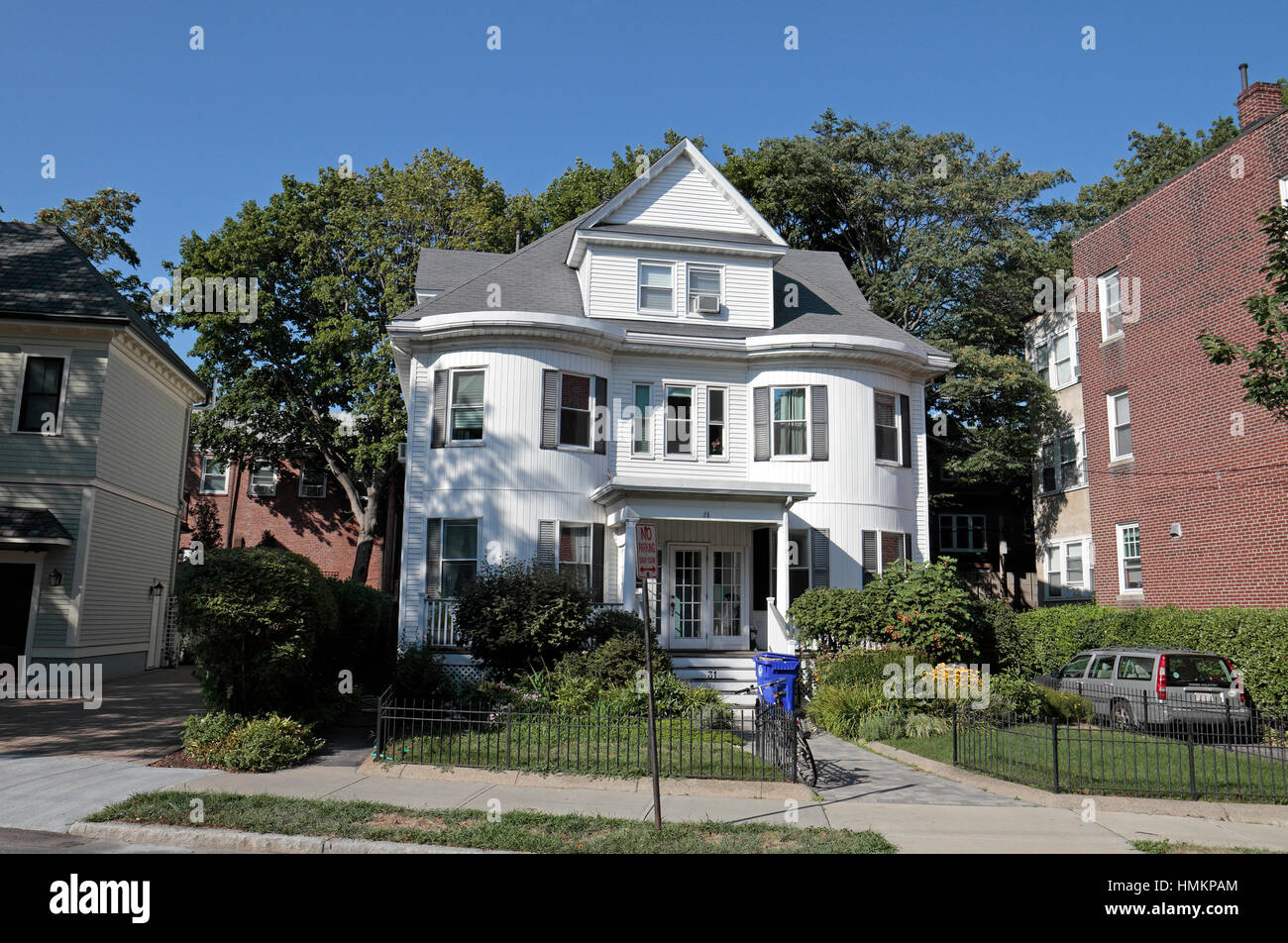Typical american house hi-res stock photography and images - Alamy