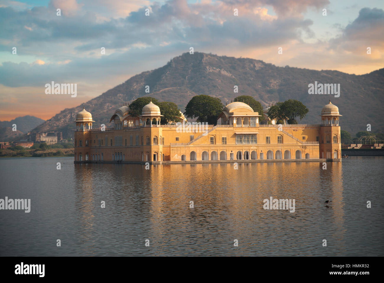 Traditional water palace hi-res stock photography and images - Alamy