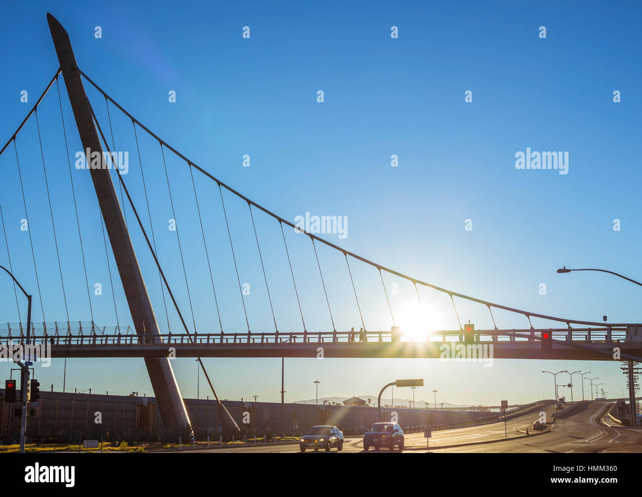 The Harbor Drive Pedestrian Bridge in the morning. Downtown San Diego ...