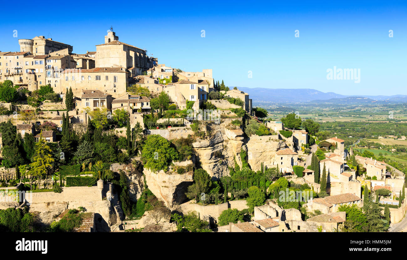Village france countryside hi-res stock photography and images - Alamy