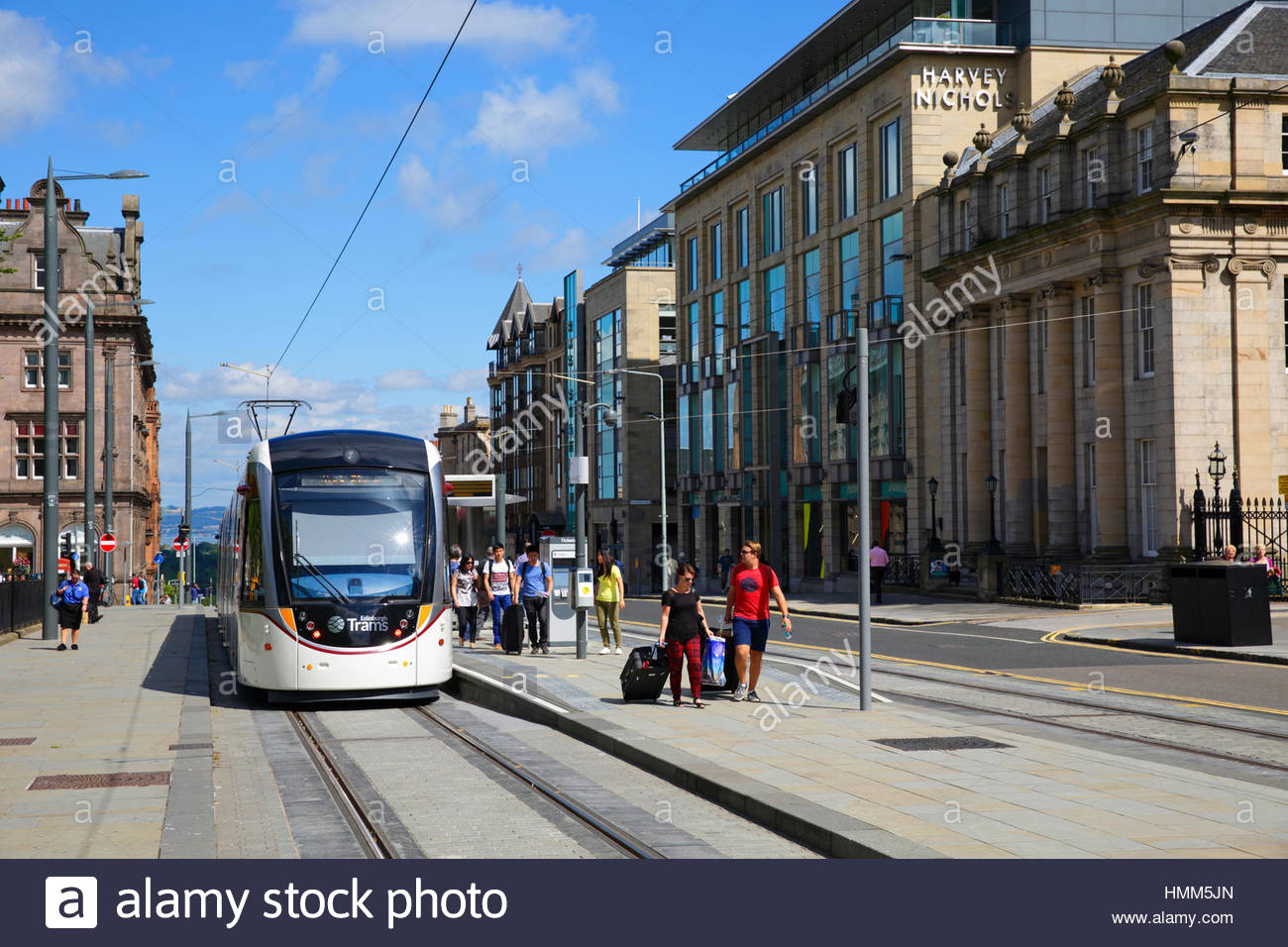 Edinburgh Tram at St Andrew Square Stock Photo - Alamy