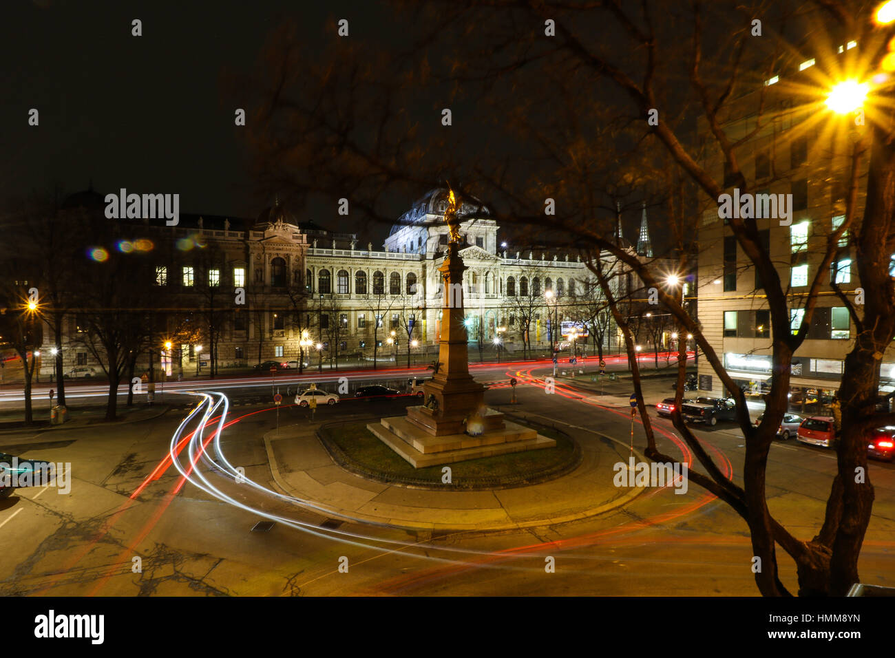 Uni architektur hi-res stock photography and images - Alamy